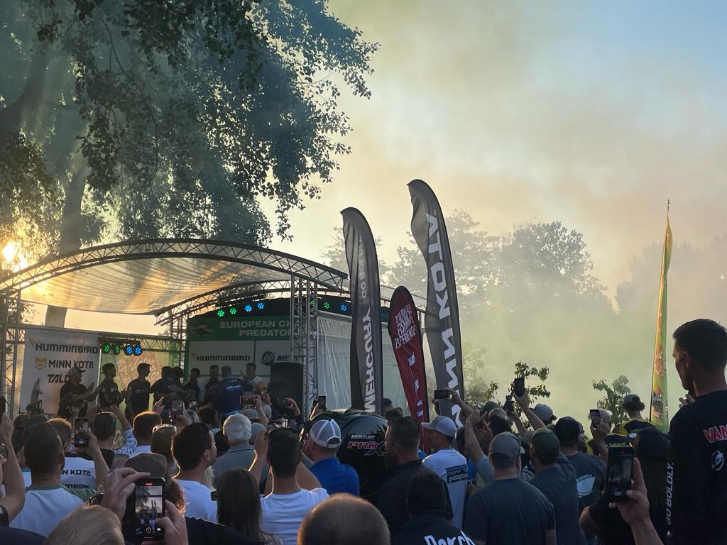 Roofmeister INSIDE: Vangsten regen & het ULTIEME antwoord van Jelle en ...